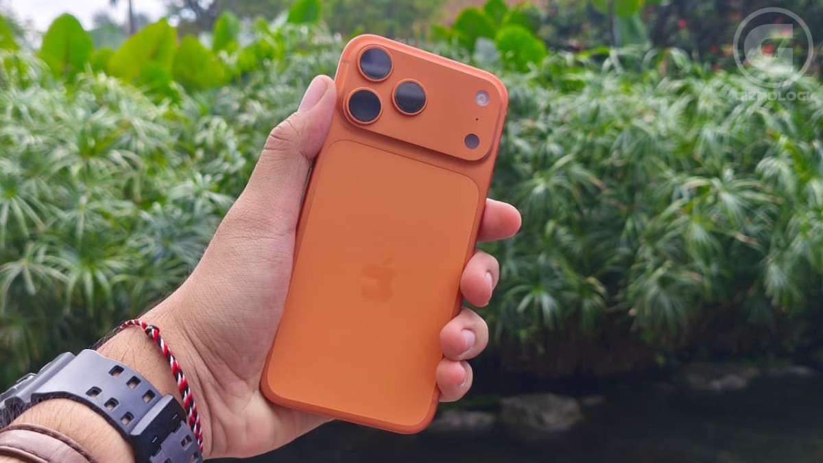 Hands On iPhone 17 Pro Max: Desain Baru dan Kamera Canggih dengan Peningkatan Signifikan - Qoo10 ...