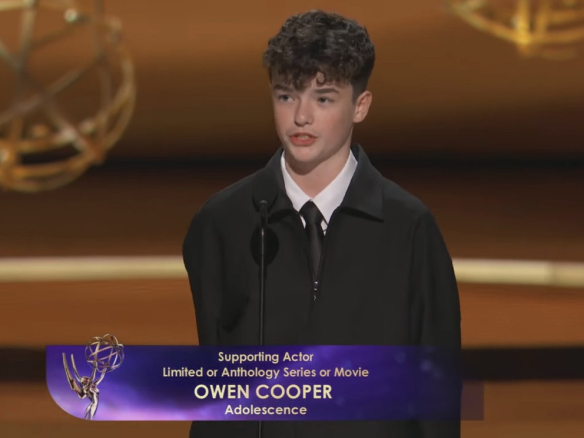 Profil Owen Cooper, Aktor Muda “Adolescence” yang Raih Sejarah Emmy 2025 - Qoo10.co.id