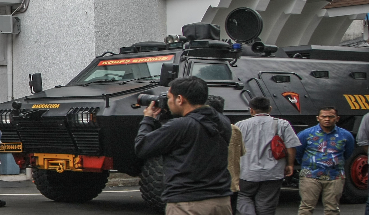 Spesifikasi Mobil Barracuda Brimob: Apakah Kendaraan Taktis Ini Anti Peluru dan Granat?